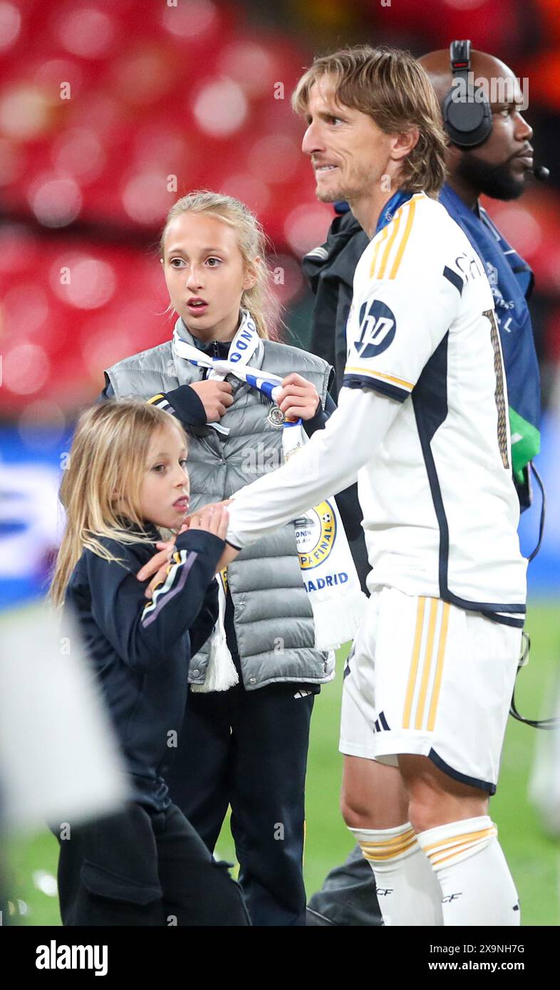 Luka modric family luka modric Banque de photographies et d’images à ...