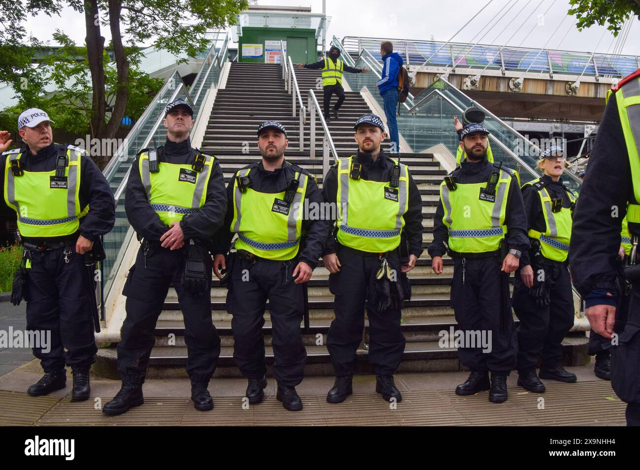 London, UK. 1st June 2024. Police officers block access to Hungerford ...