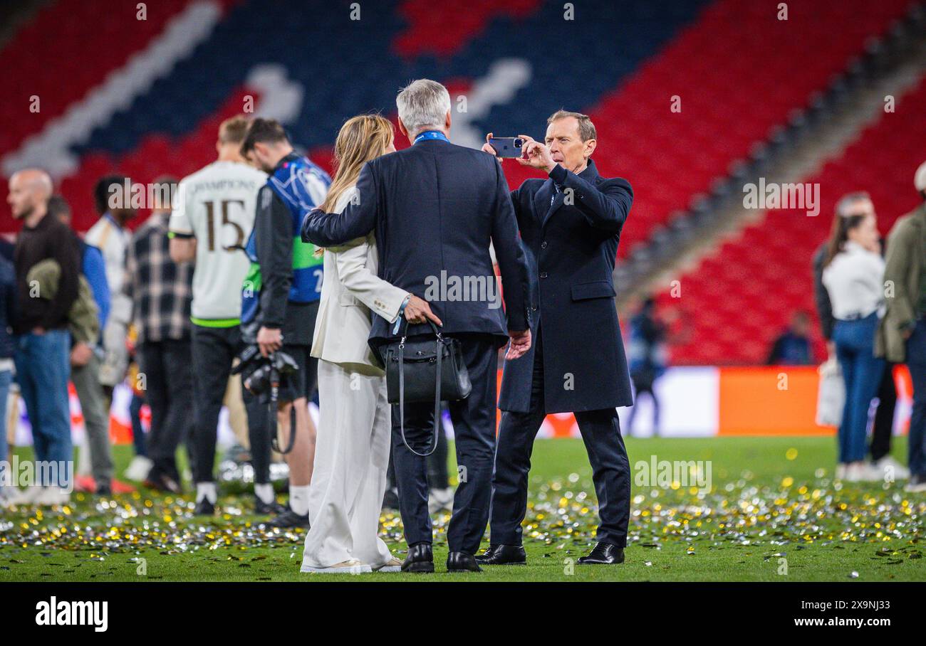 London, England. 01st Jun 2024. Emilio Butragueno takes a photo of ...
