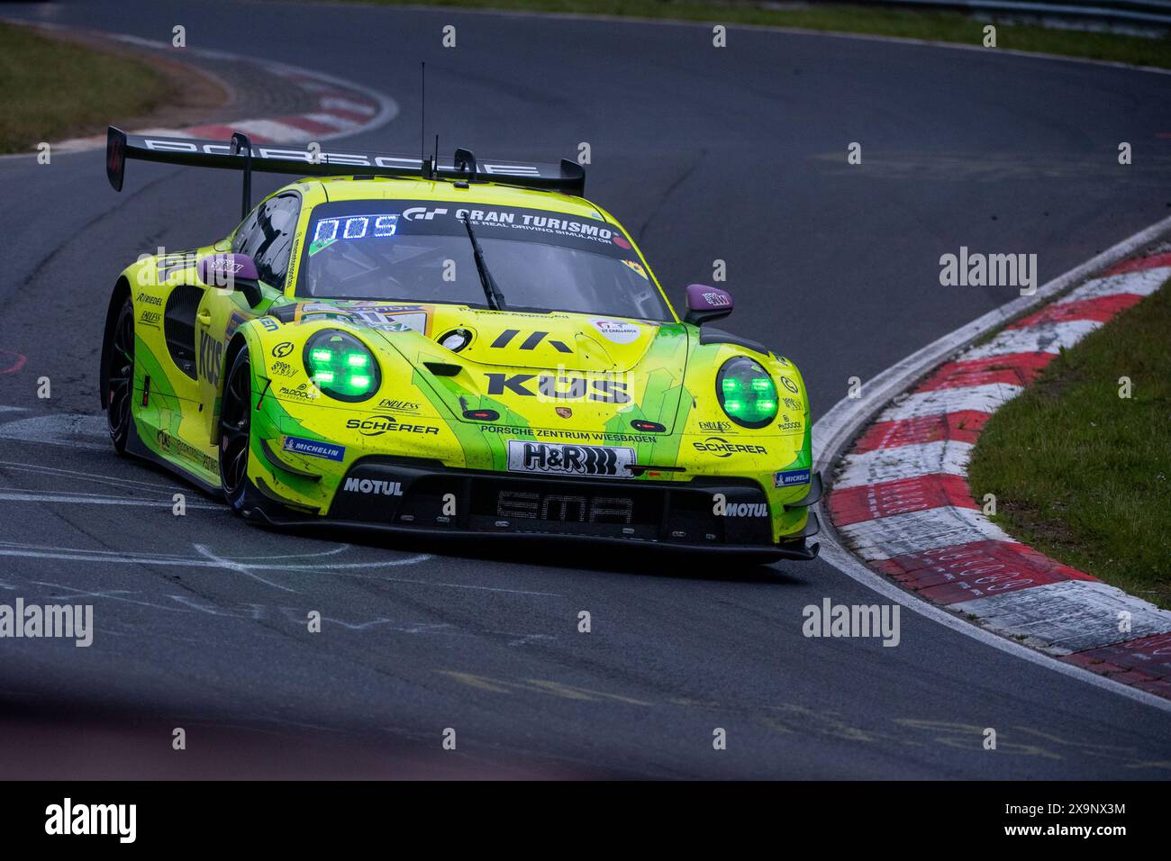 Laurens Vanthoor, Thomas Preining, Kevin Estre, Ayhancan Gueven (Manthey EMA, Porsche 911 GT3 R ...