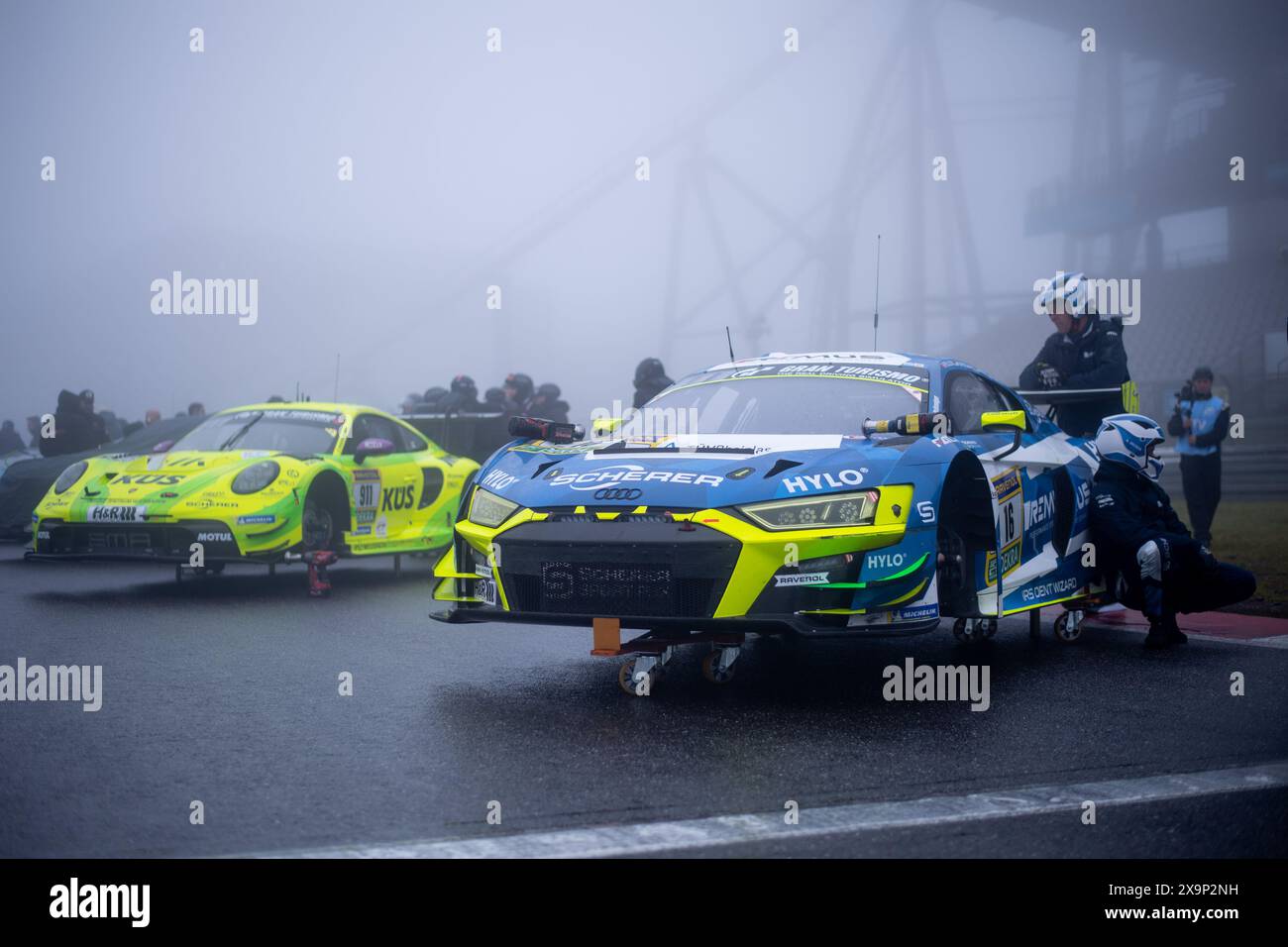 Rennunterbrechung hi-res stock photography and images - Alamy
