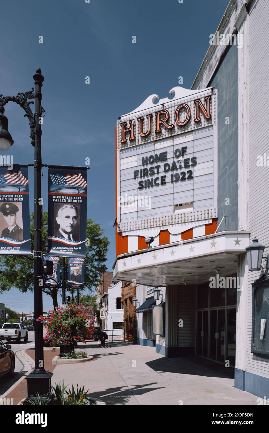 The Huron Theater in downtown Port Huron Michigan USA Stock Photo - Alamy
