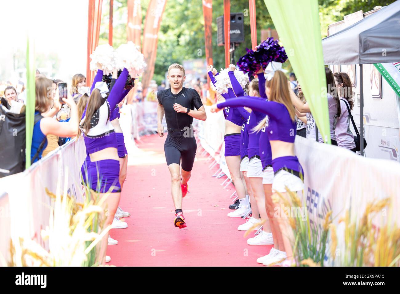 Olympisch Maenner, Vincent Helmrich, 1. Platz Berlin Triathlon 2024 ...