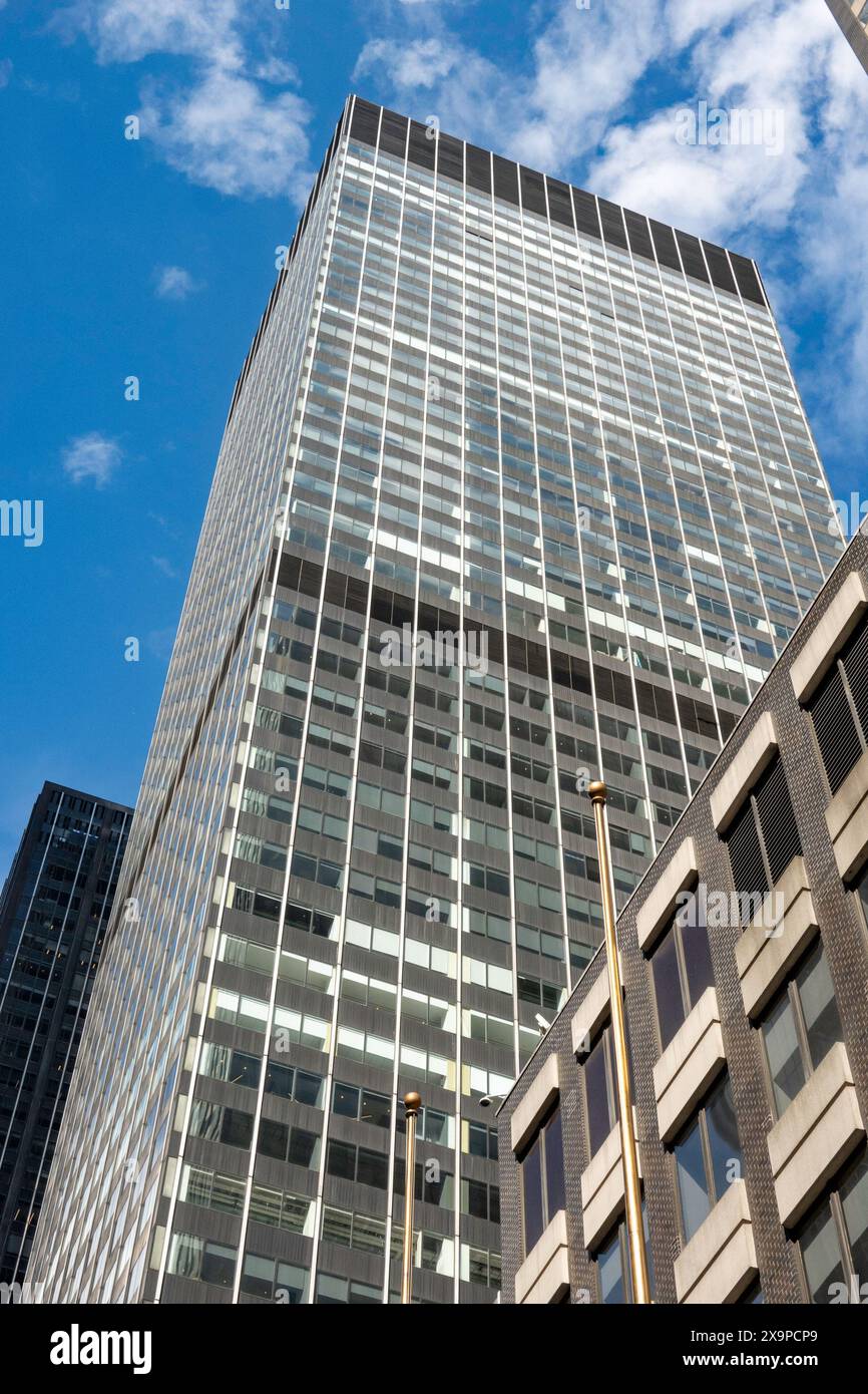 JP Morgan Chase Building is Located at 245 Park Avenue, 2024, NYC, USA ...