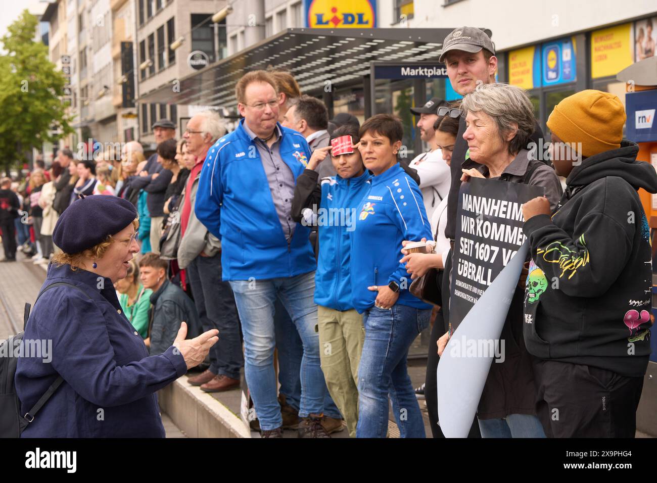Mannheim, Germany. 02nd June, 2024. After the knife attack in Mannheim ...