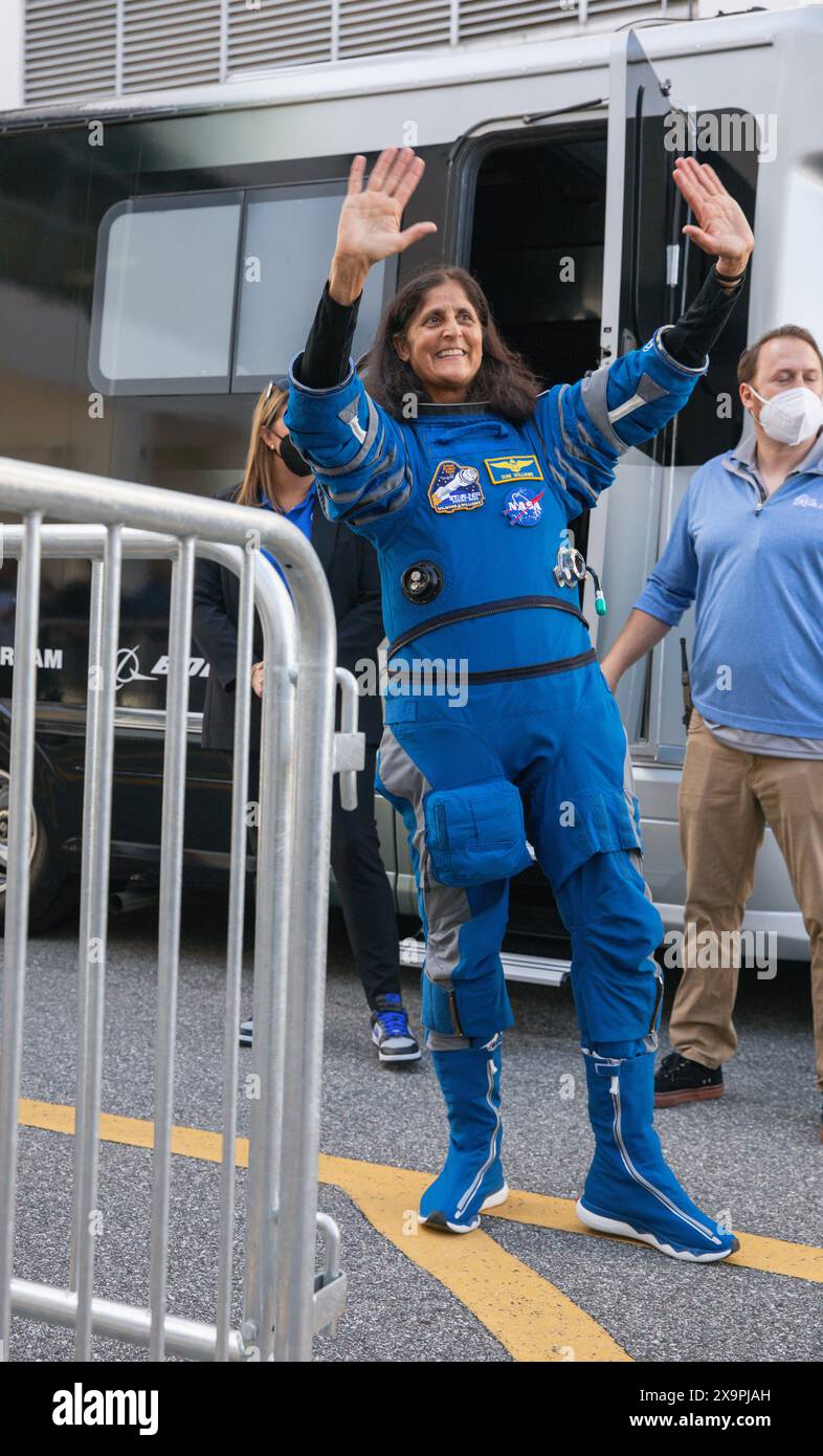 Astronauts sunita williams hi-res stock photography and images - Alamy