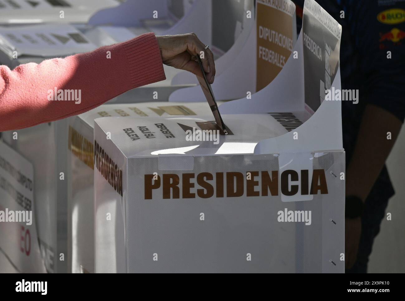 Elections 2024 mexico hi-res stock photography and images - Alamy