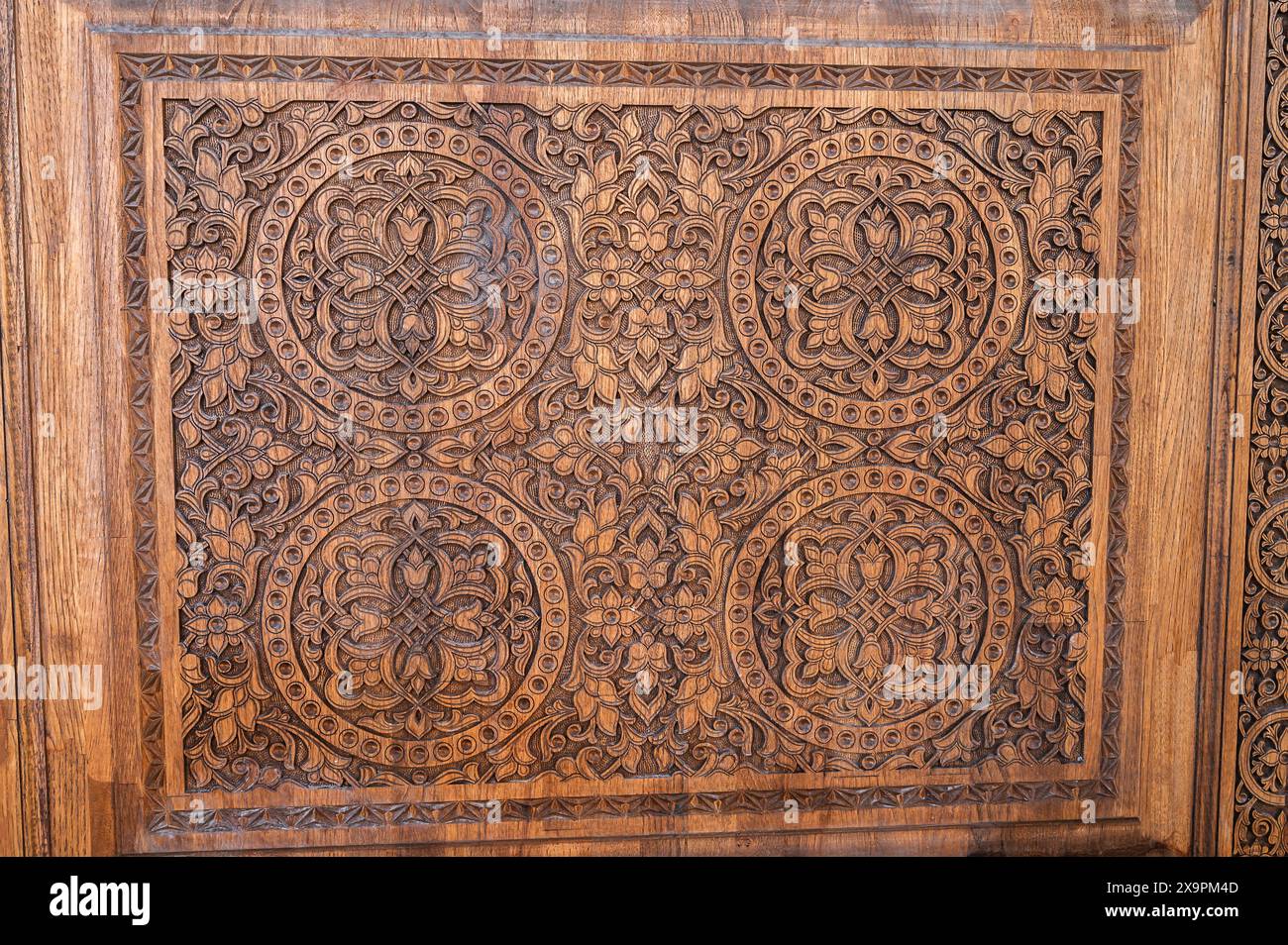 traditional oriental Tajik patterns arabesque ornament in kandakori ...