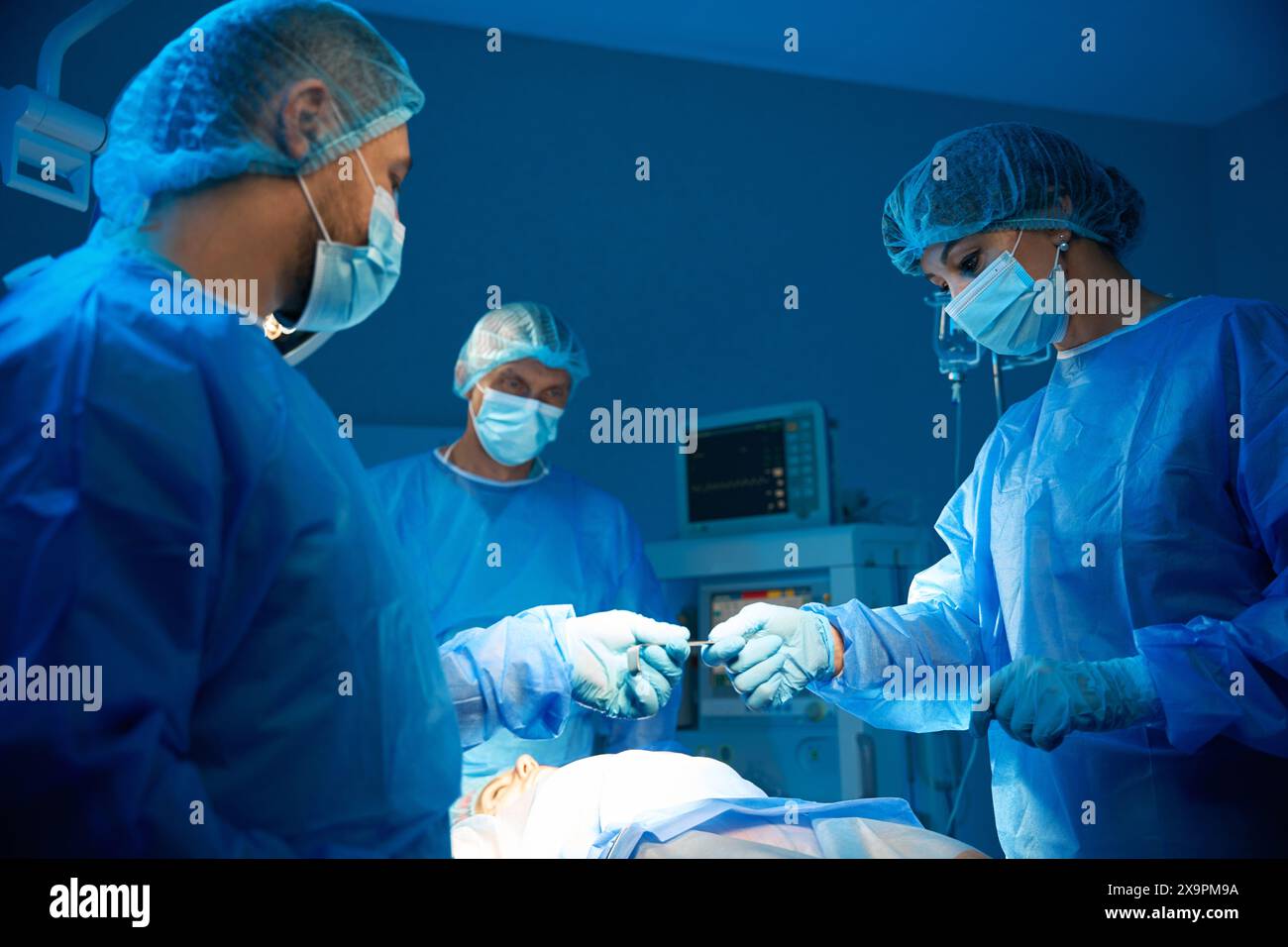 Abdominal surgery horizontal hi-res stock photography and images - Alamy