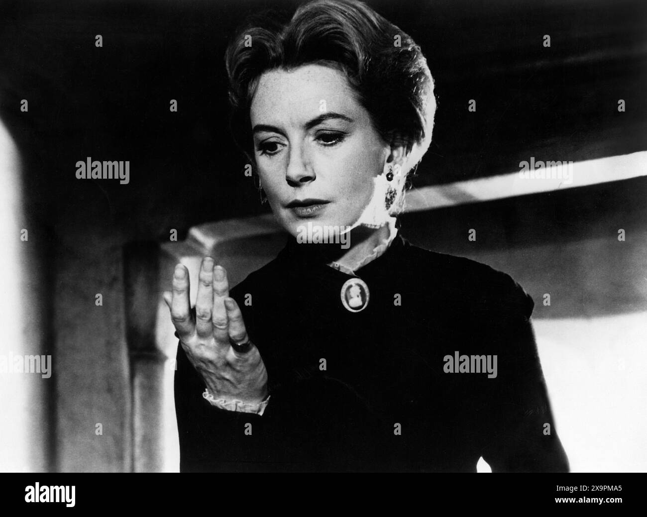 Deborah Kerr, on-set of the film, "The Innocents", 20th Century-Fox ...