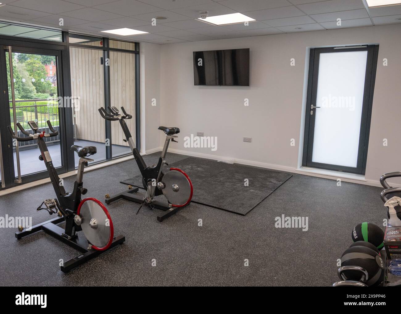 Jockeys weighing room hi-res stock photography and images - Alamy