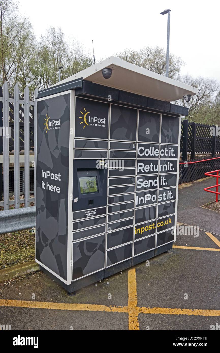 Inpost hi-res stock photography and images - Alamy