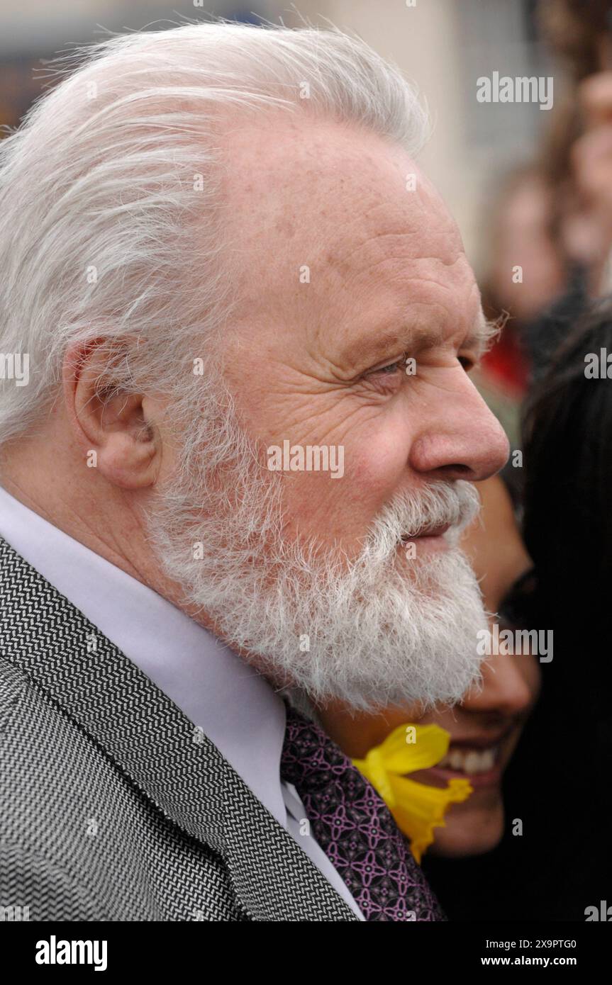 Actor and movie star , Welsh born, Sir Anthony Hopkins unveils a statue ...