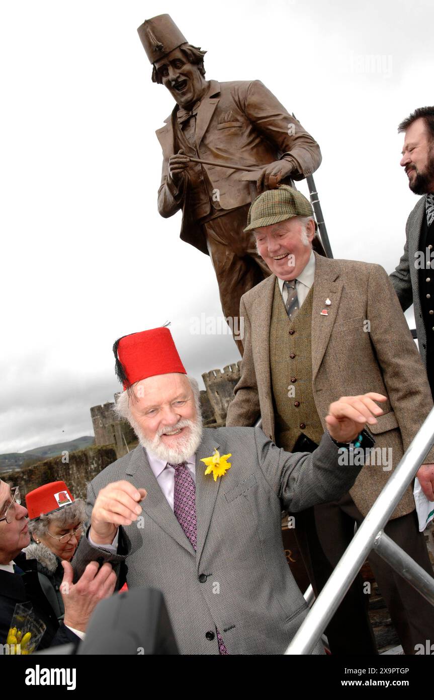 Actor and movie star , Welsh born, Sir Anthony Hopkins unveils a statue ...