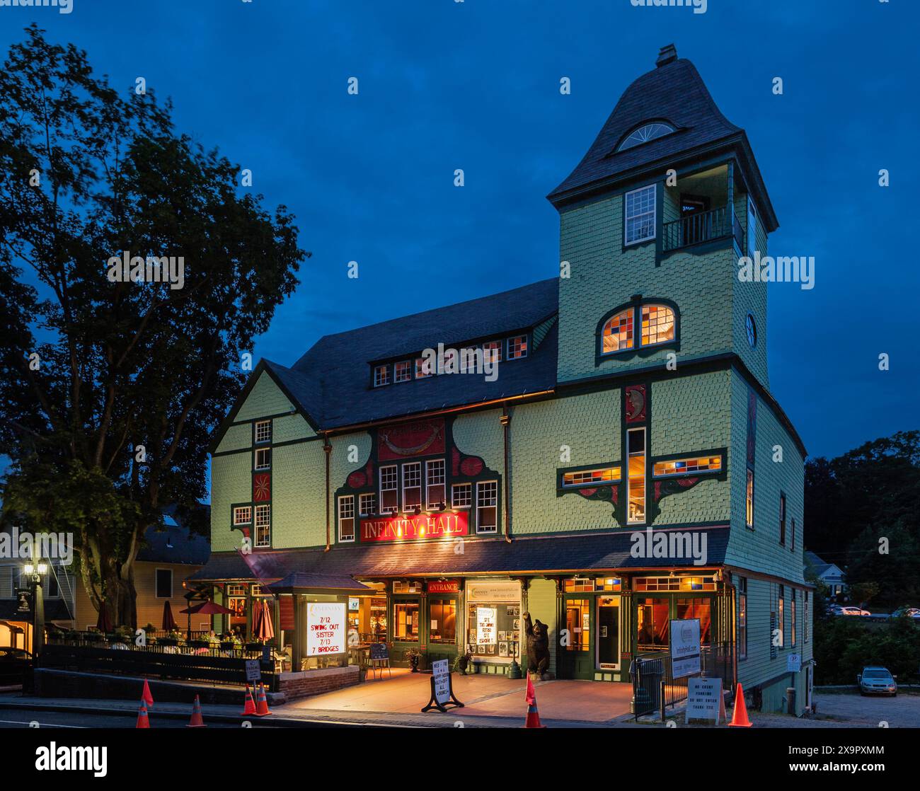 Infinity Hall Norfolk, Connecticut, USA Stock Photo - Alamy