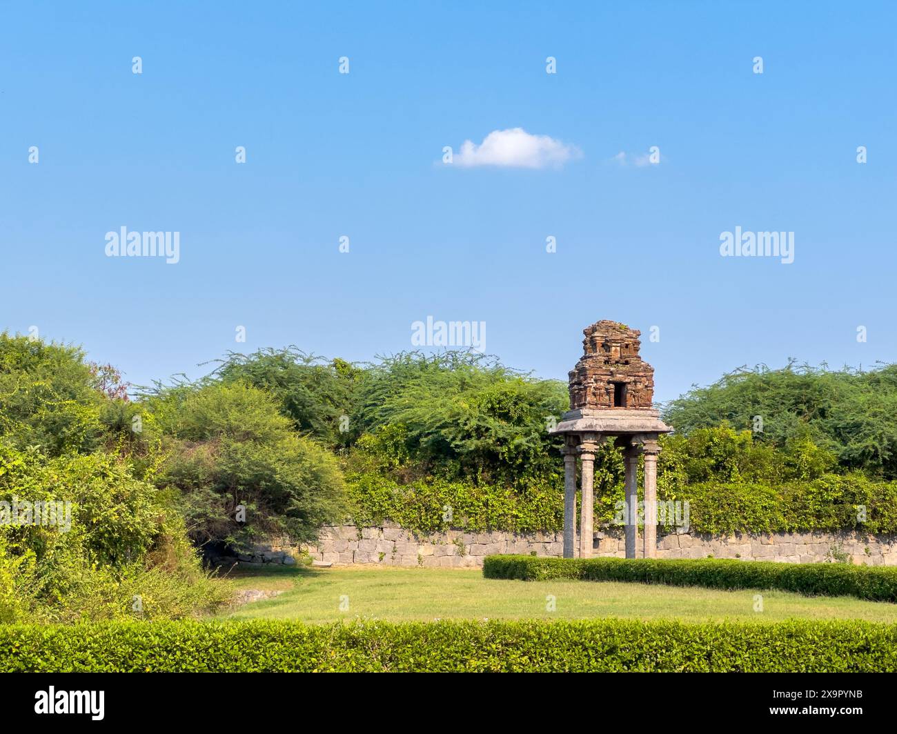 Gingee Venkataramana Temple in the Gingee Fort complex, Villupuram ...