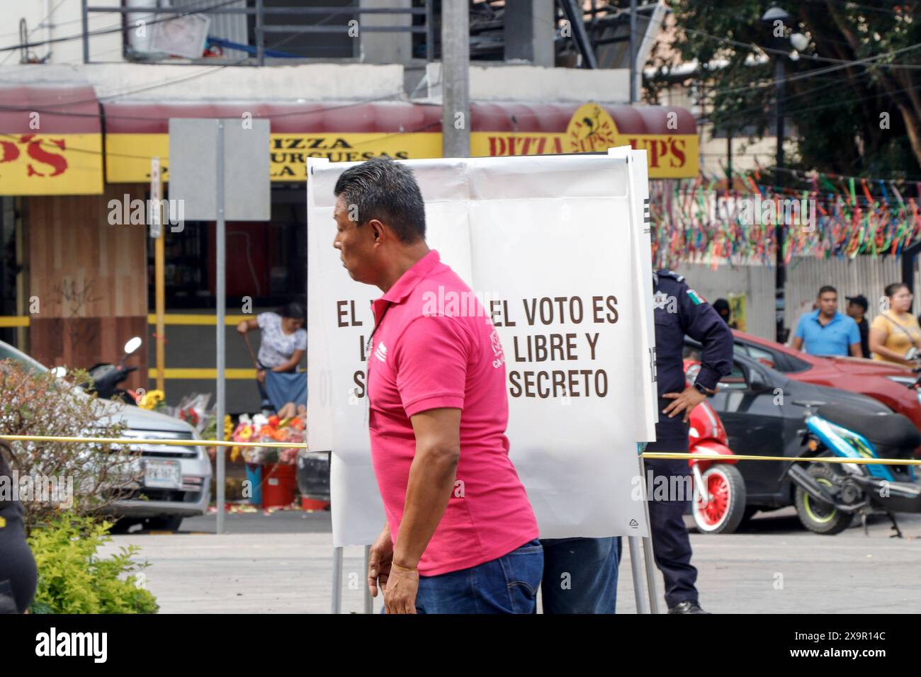 Chilpancingo, Guerrero, Mexico. 2nd June, 2024. The state police guard ...