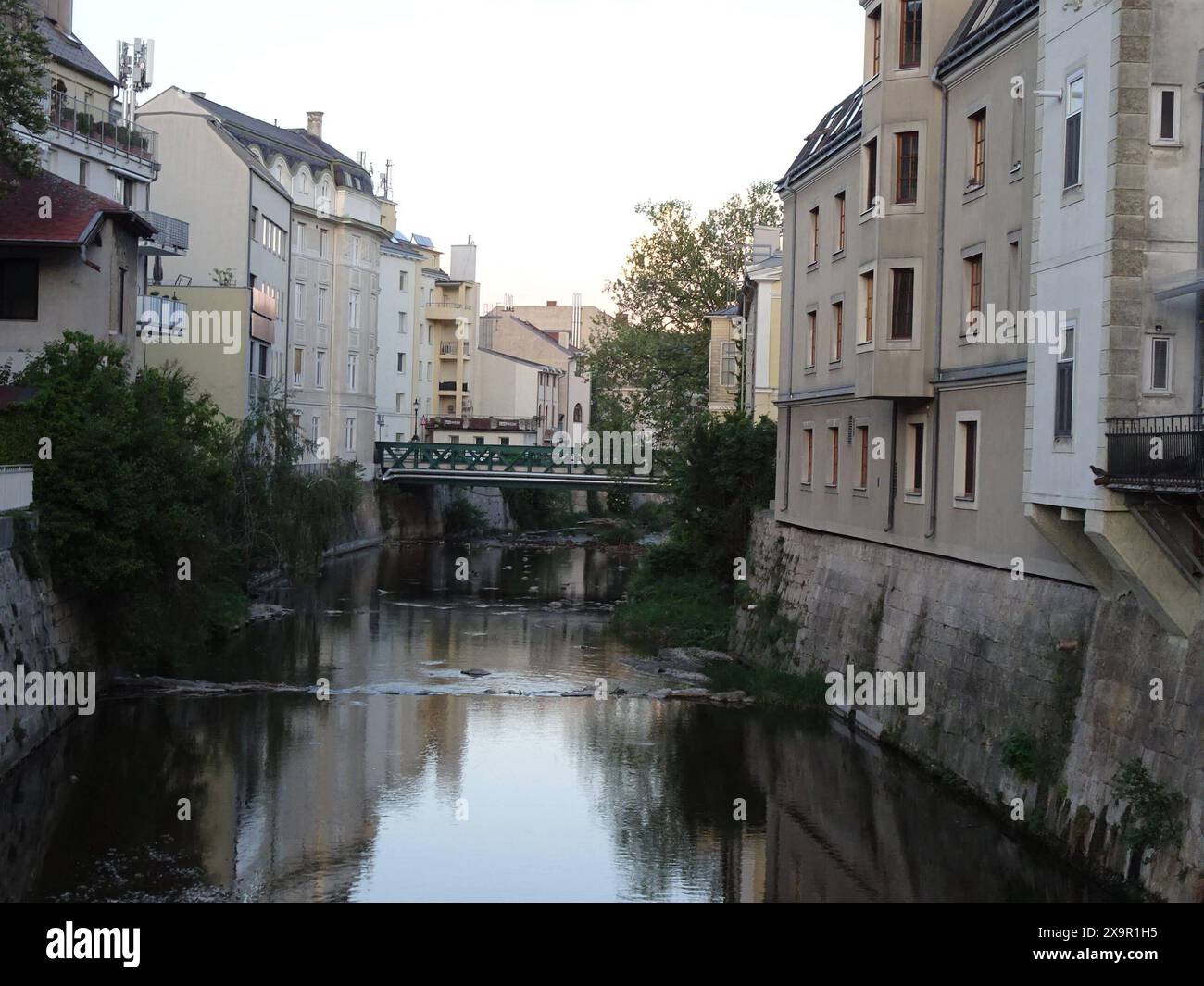 Schwechat, Fluß, Brücke, Baden bei Wien, 2024, Manfred Siebinger ...