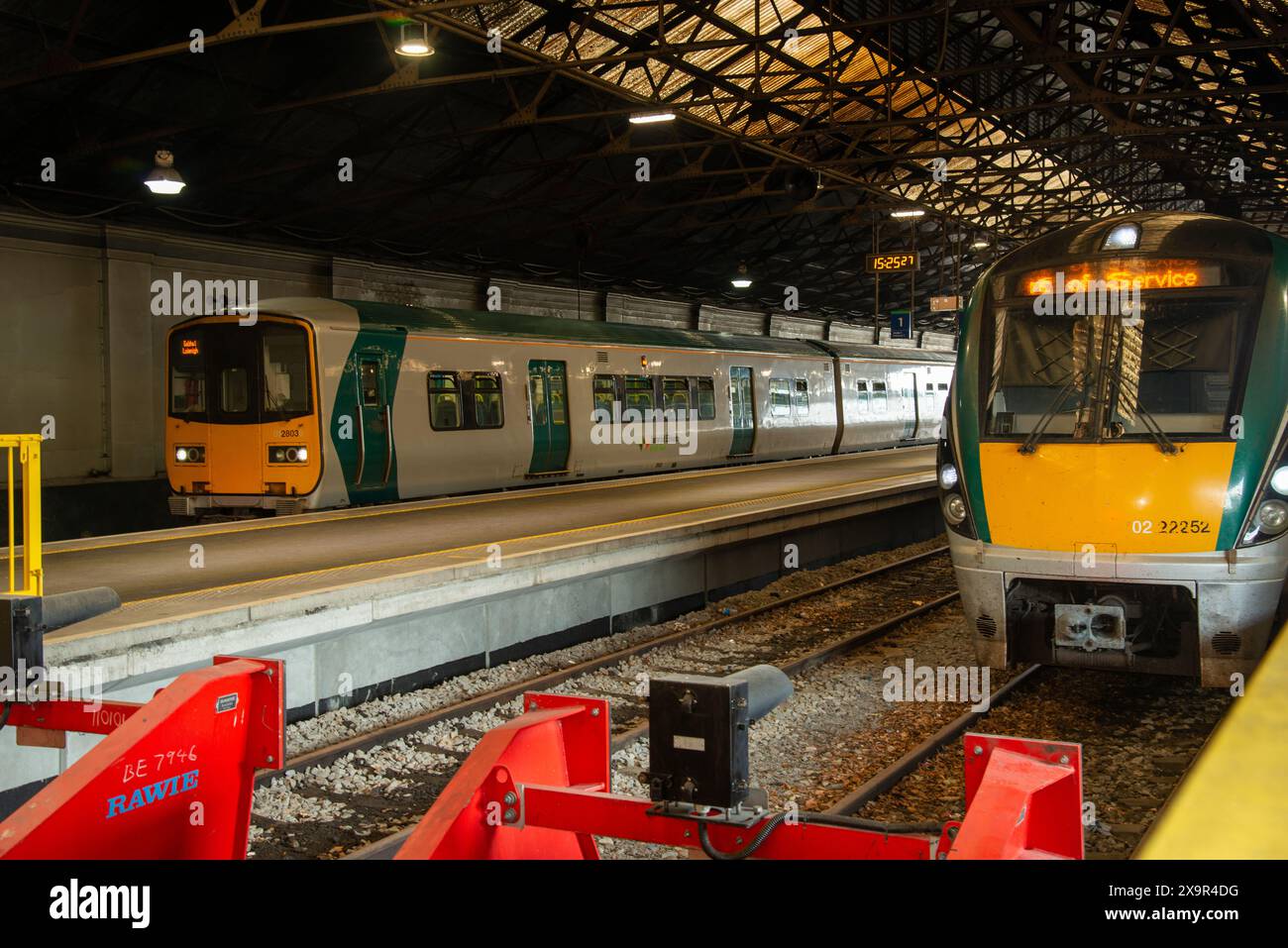 Limerick Railway Station , train arrival and waiting room for people ...