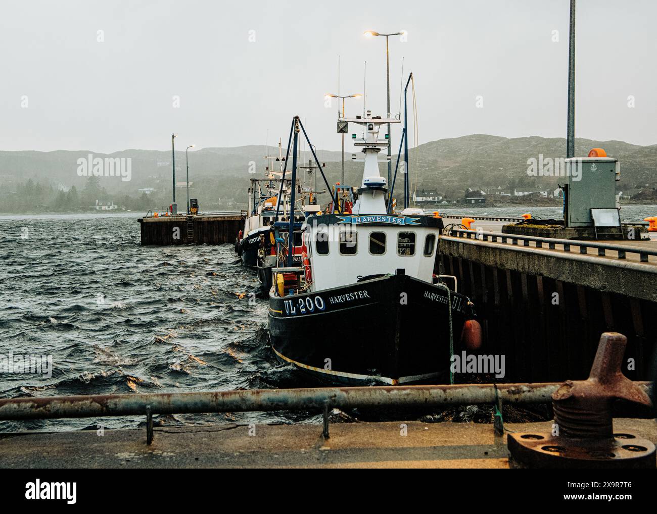 Lochinver harbour hi-res stock photography and images - Alamy