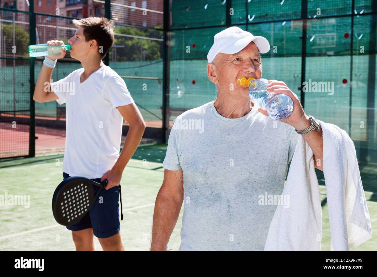 Padel court water hi-res stock photography and images - Alamy
