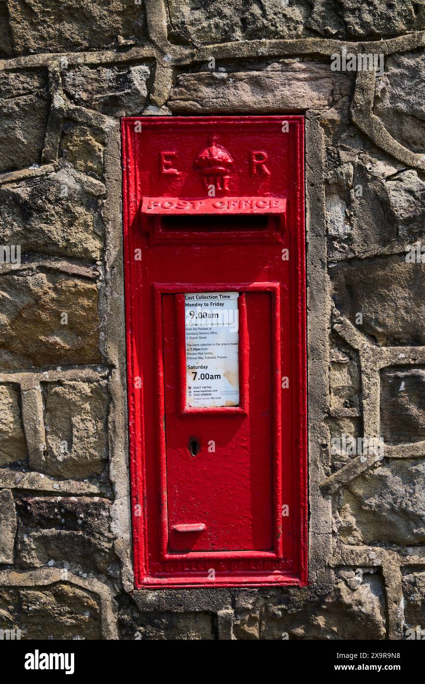 Letter box built into wall hi-res stock photography and images - Alamy