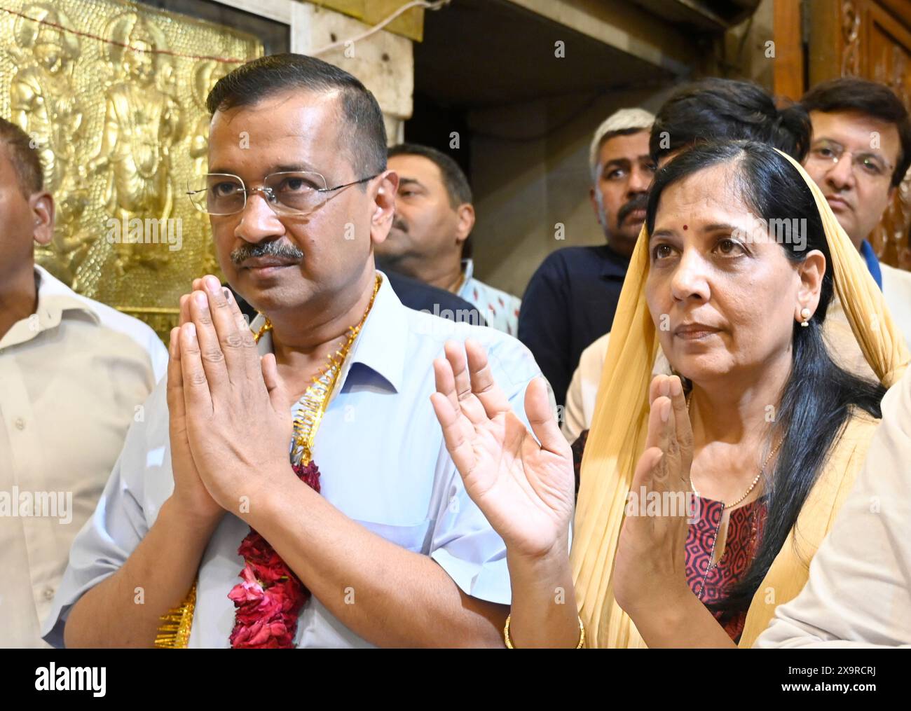 NEW DELHI, INDIA - JUNE 2: Delhi CM and AAP national convener Arvind Kejriwal with family offers ...