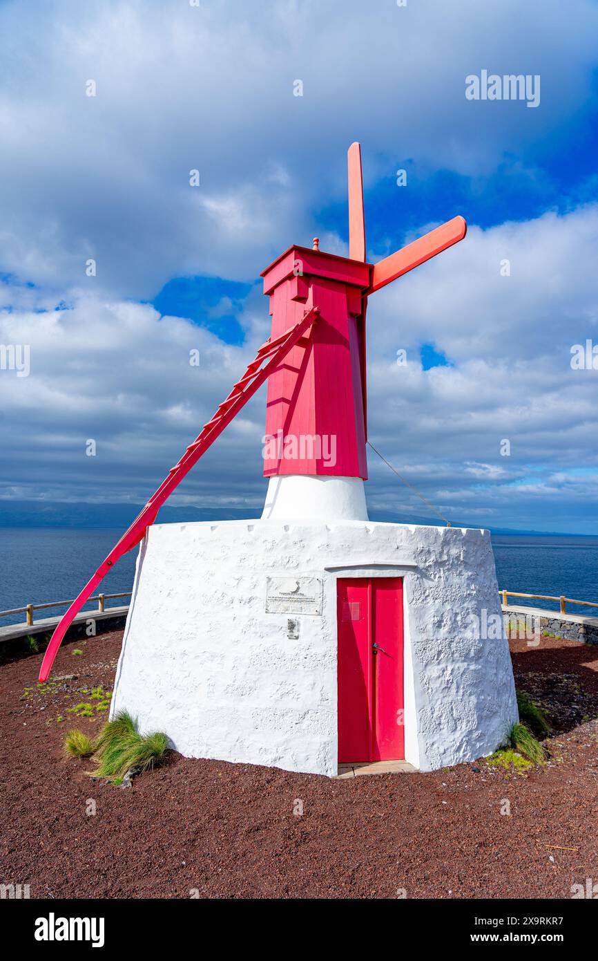 Windmill with unique characteristics from the Azorean parish of ...