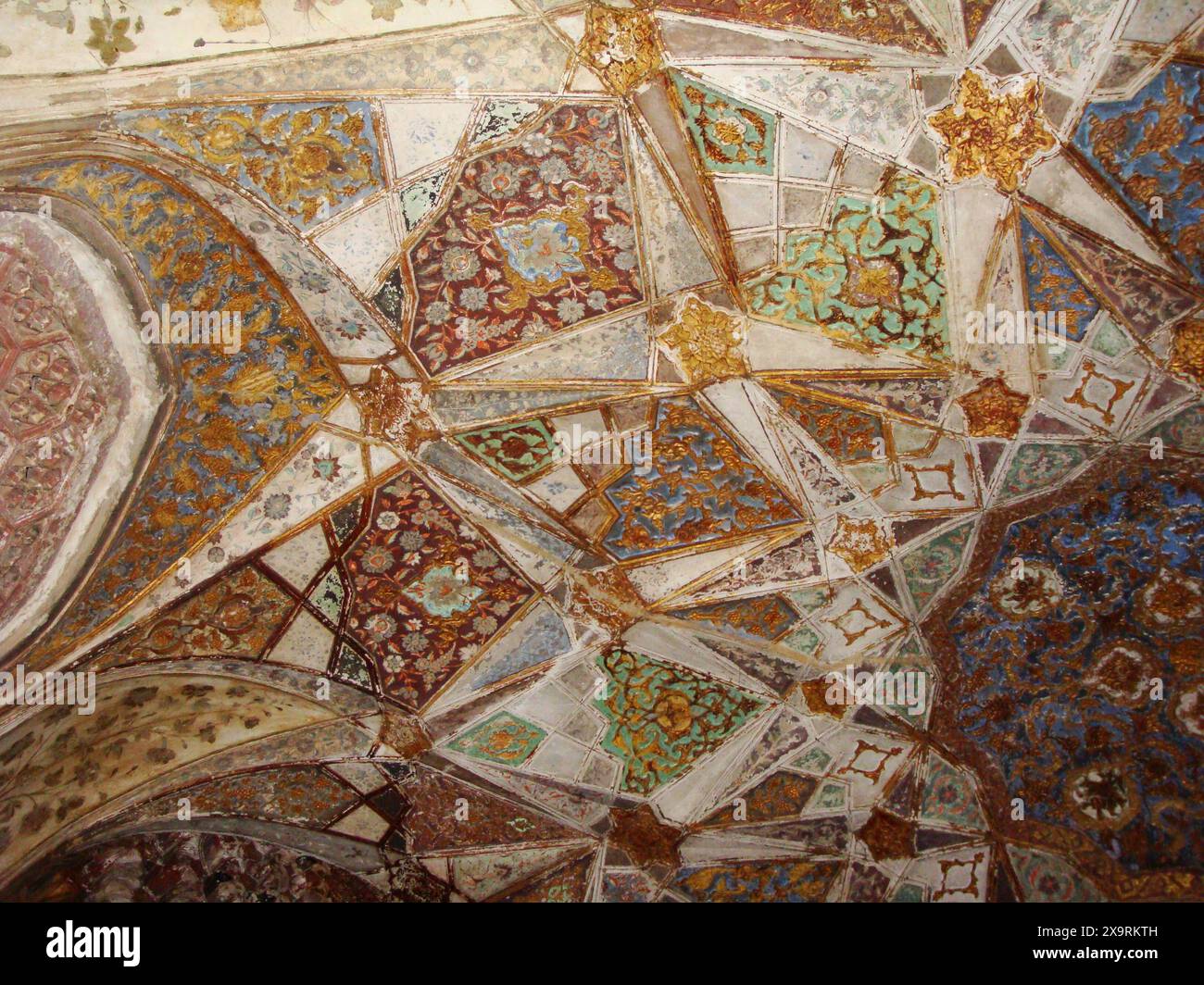 Painting in art has an old culture and live tradition Painting in art ...