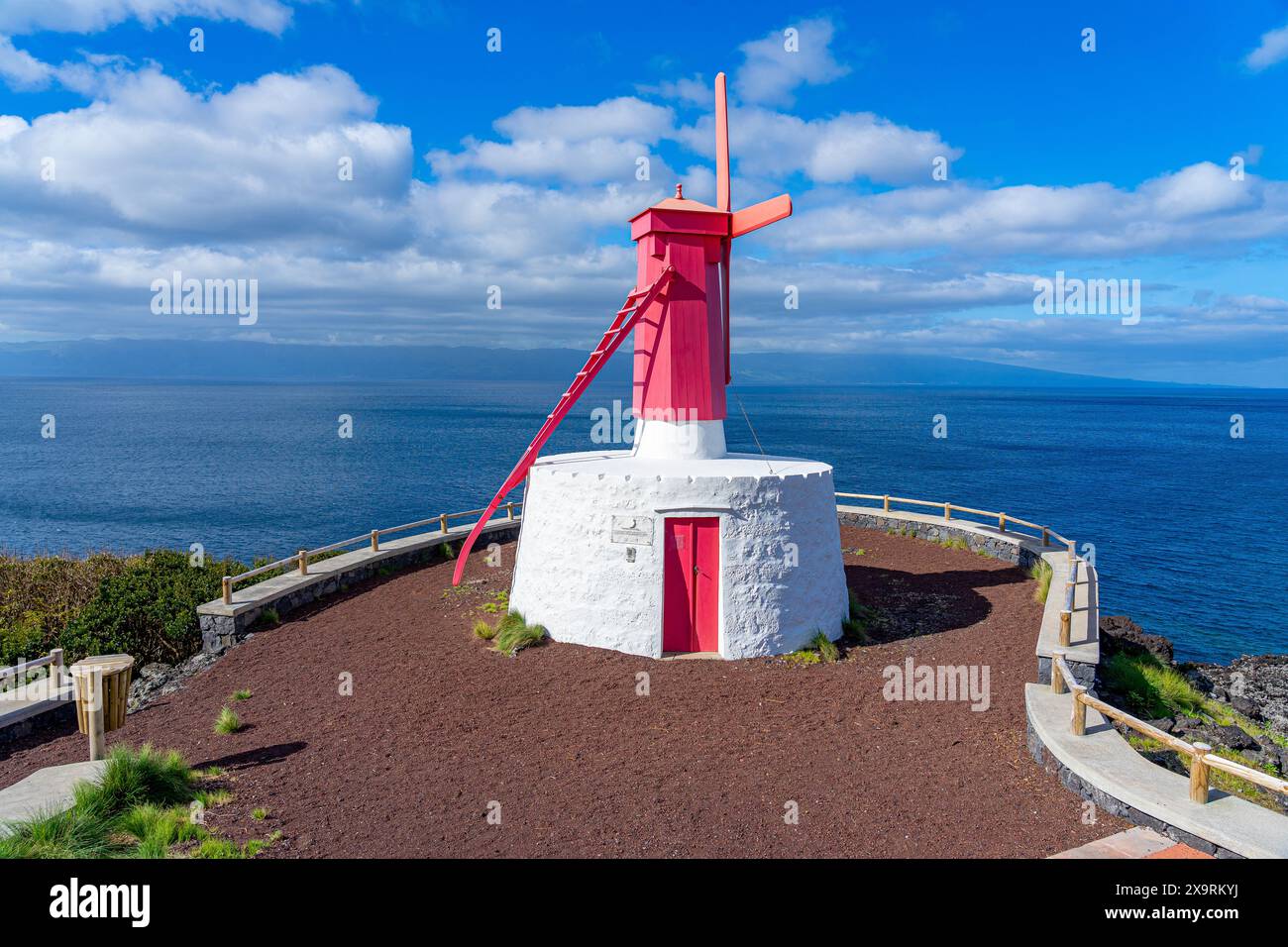 Windmill with unique characteristics from the Azorean parish of ...