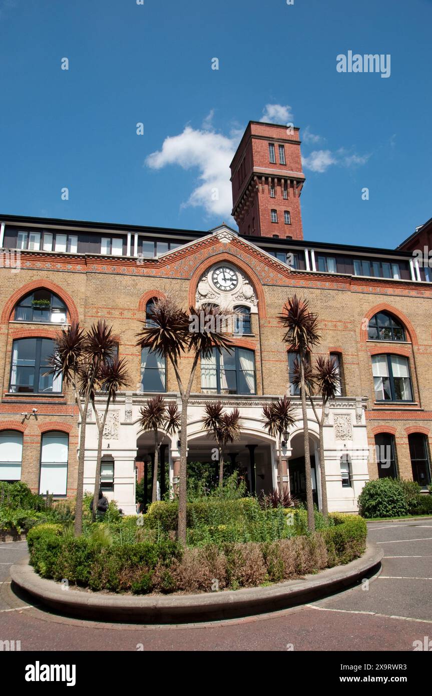 Match factory hi-res stock photography and images - Alamy