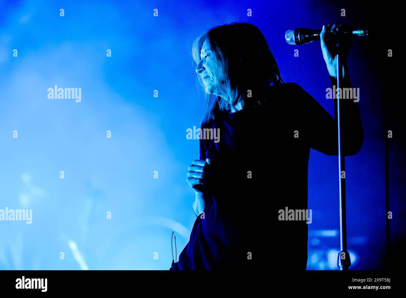 Konzert vonBeth Gibbons at Uber Eats Music Hall Berlin Beth Gibbons ...