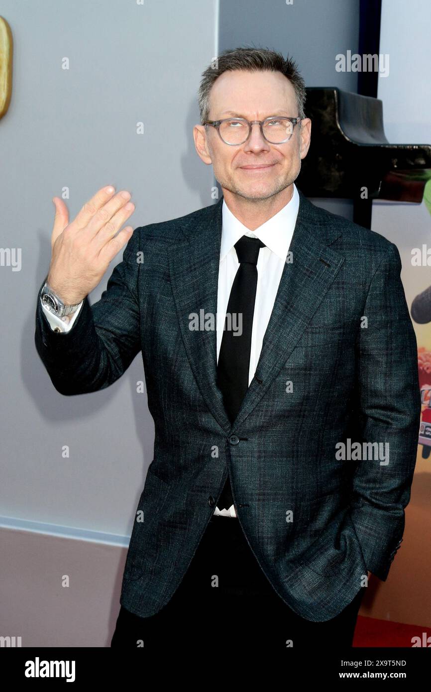 Unfrosted Premiere at the Egyptian Theater on April 30, 2024 in Los ...