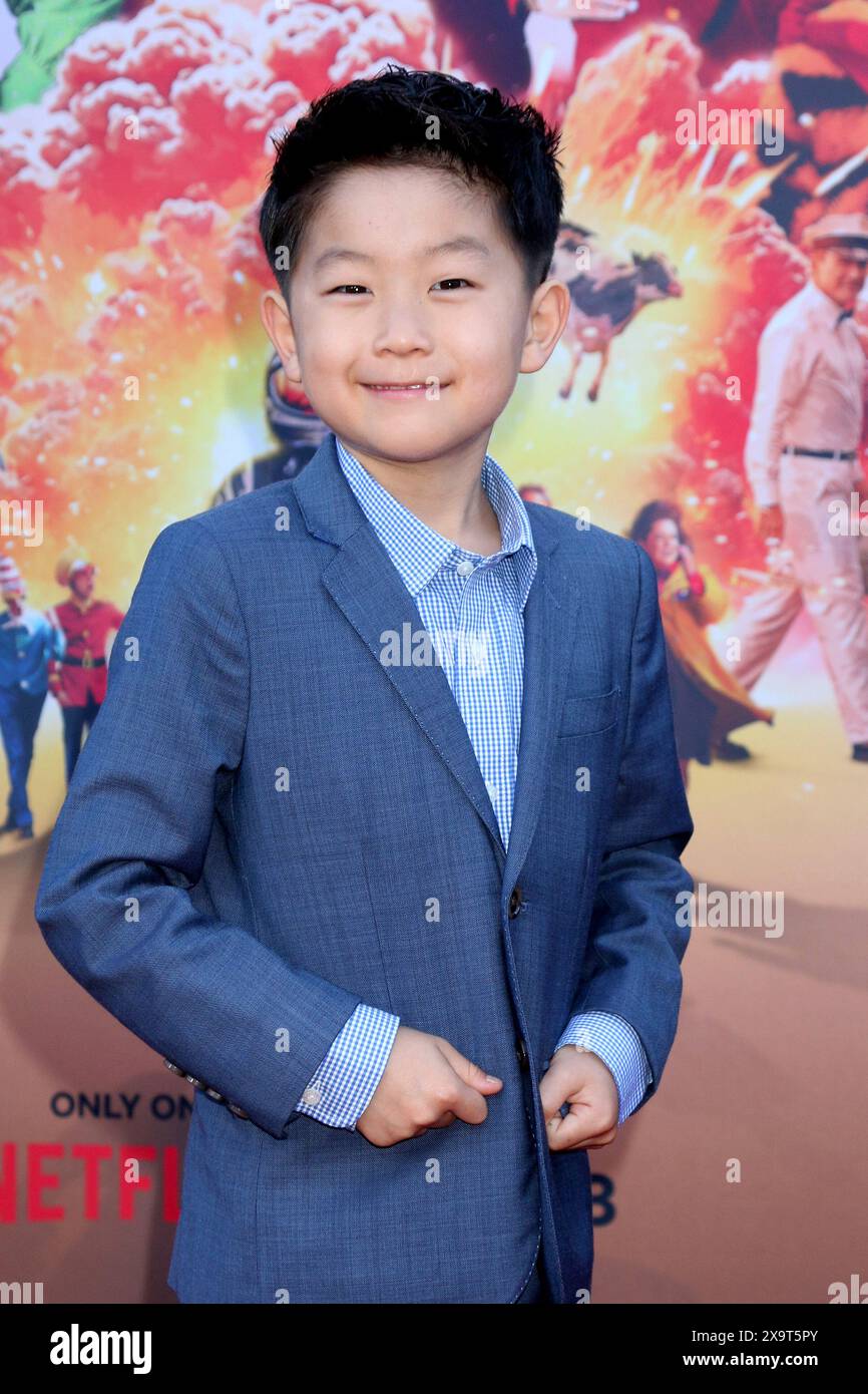 Unfrosted Premiere at the Egyptian Theater on April 30, 2024 in Los Angeles, CA Featuring: Isaac ...