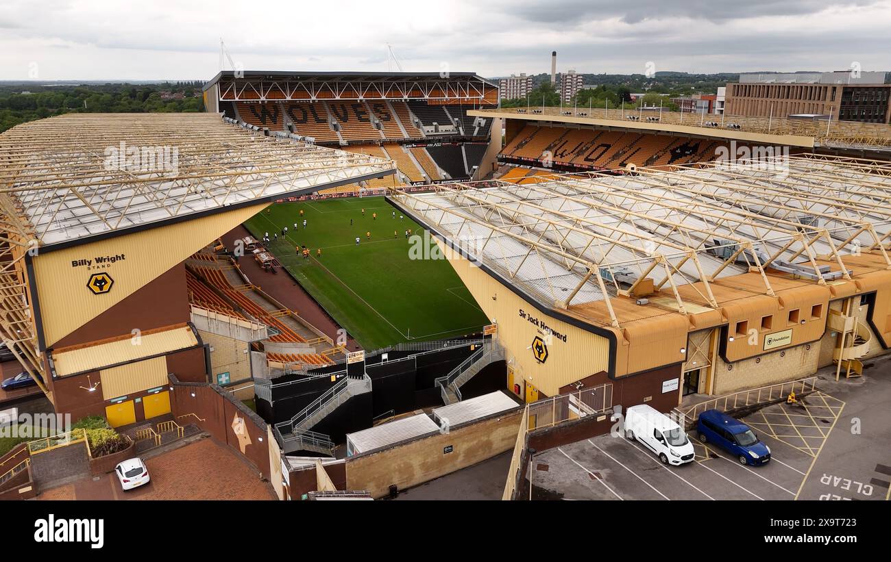 Wolverhampton Stadium from above Flight over the Molineux Stadium ...