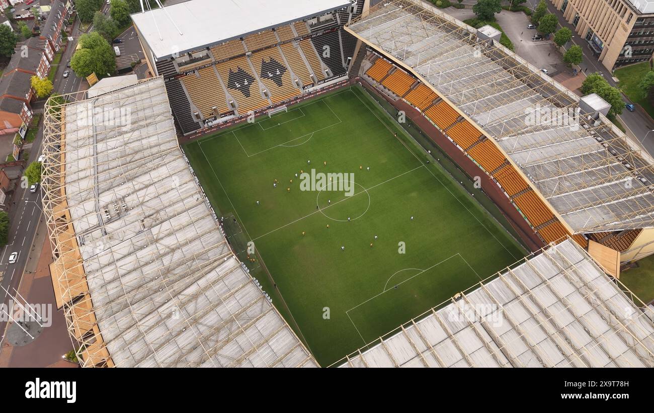 Wolverhampton Stadium from above Flight over the Molineux Stadium ...