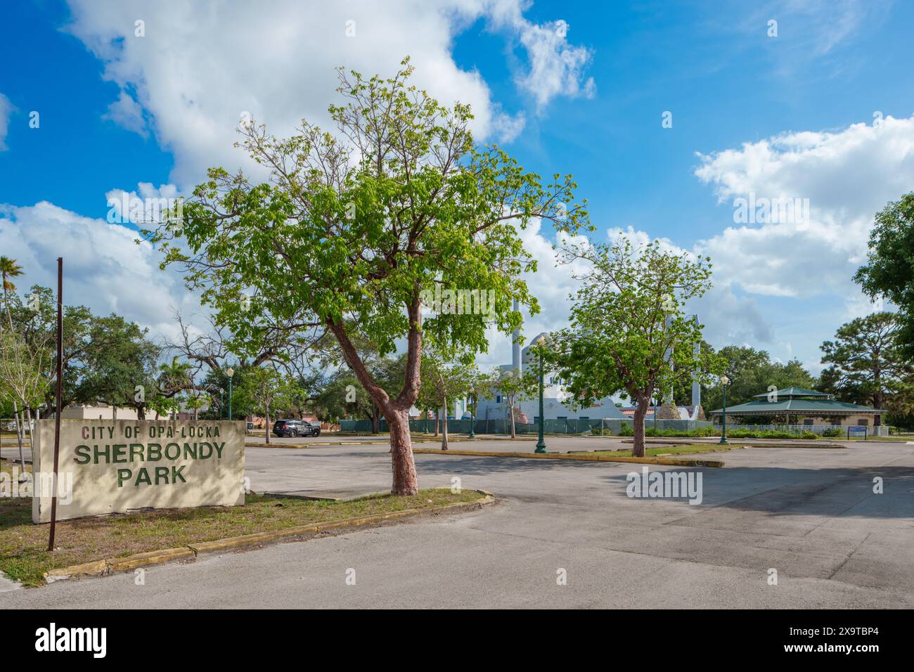 Opa sign hi-res stock photography and images - Alamy
