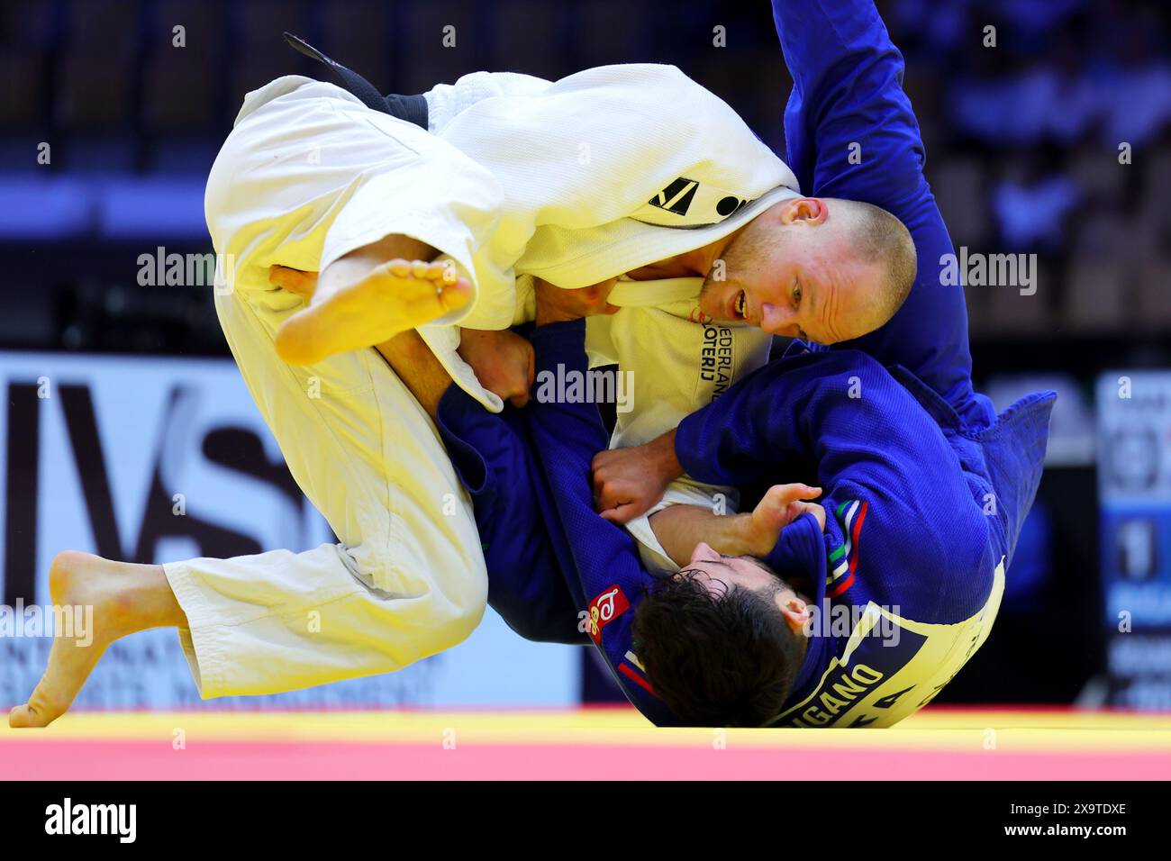 Mubadala Arena, Abu Dhabi, UAE. 24th May, 2024. (Top-Bottom) Mark Van ...