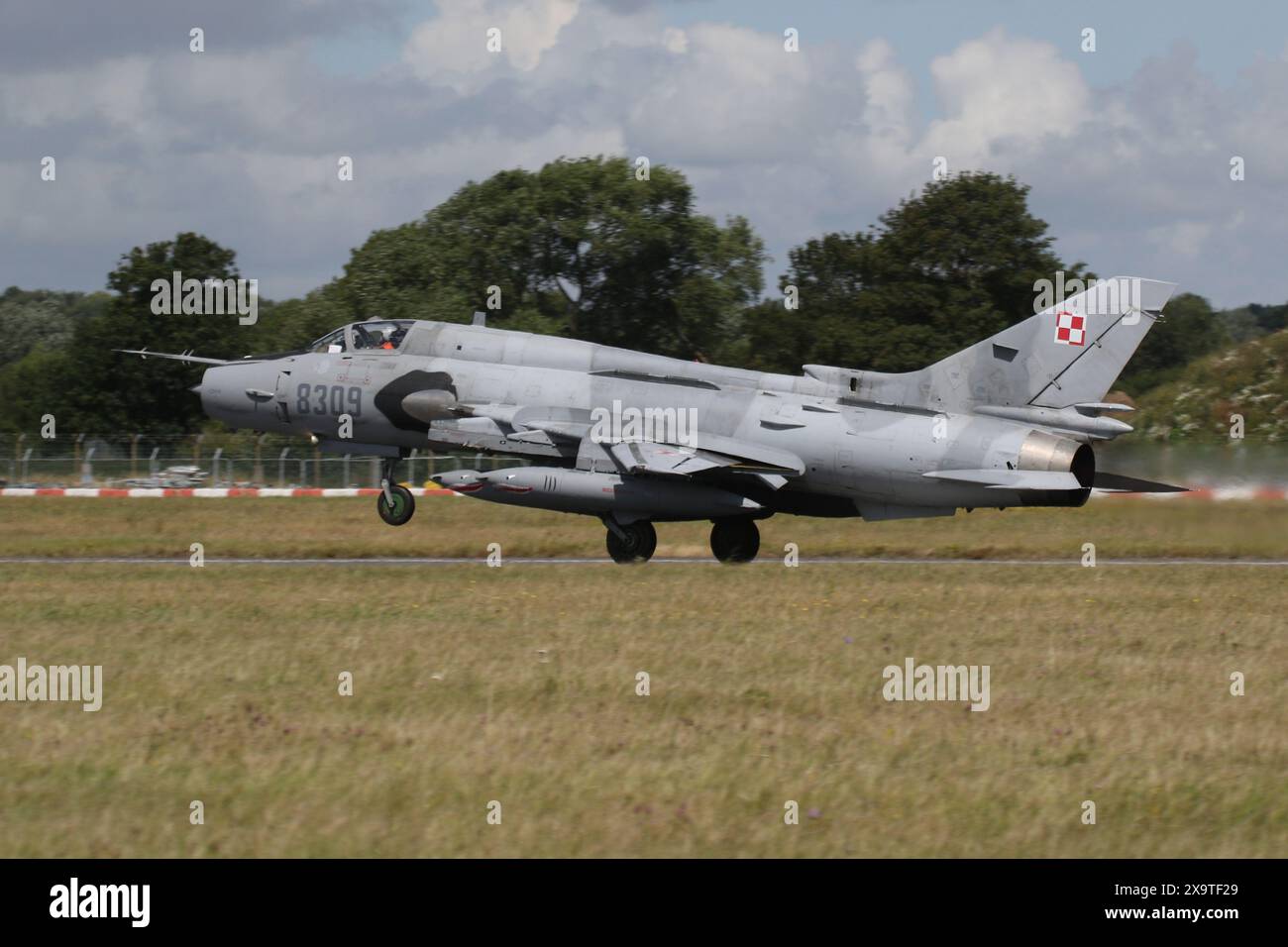 8309, a Sukhoi Su-22M4 "Fitter-K" operated by the Polish Air Force, on ...