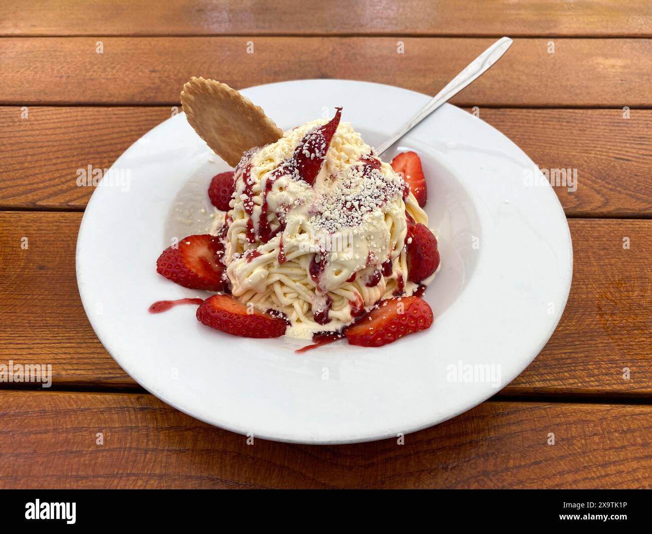 Spaghetti ice cream germany hi-res stock photography and images - Alamy