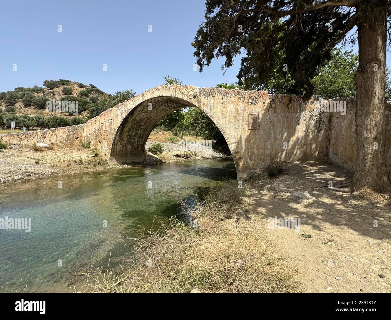 Historic classical stone arch bridge in Venetian architectural style ...