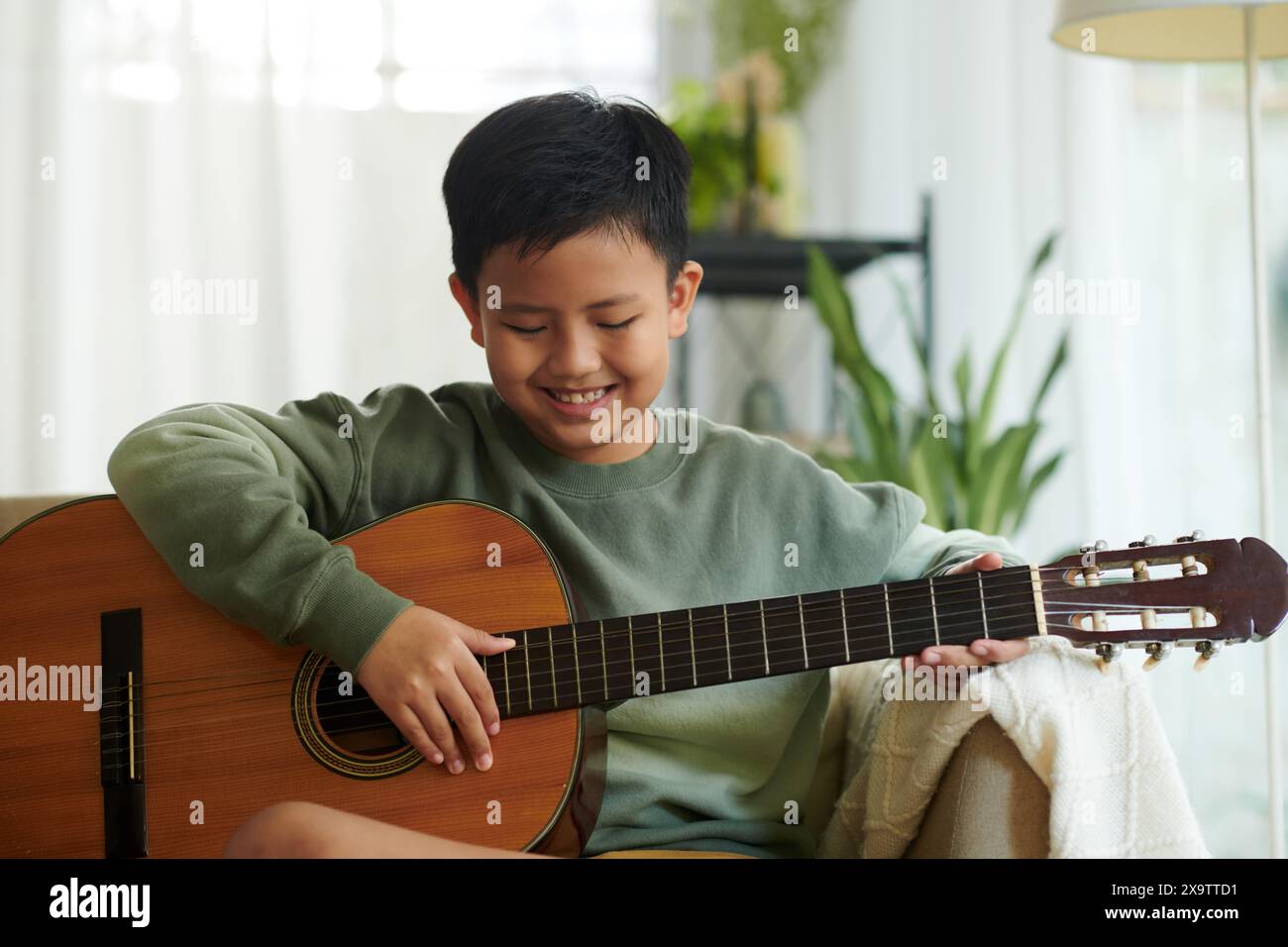 Portrait smiling vietnamese schoolboy hi-res stock photography and ...