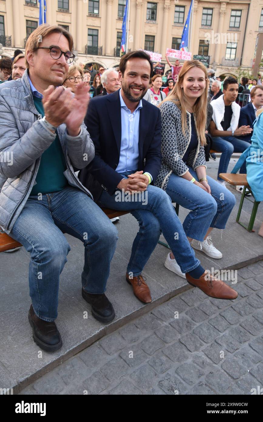 Prof Dr. Joerg Hoffmann FDP Stadtrat Martin Hagen FDP Vorsitzender ...