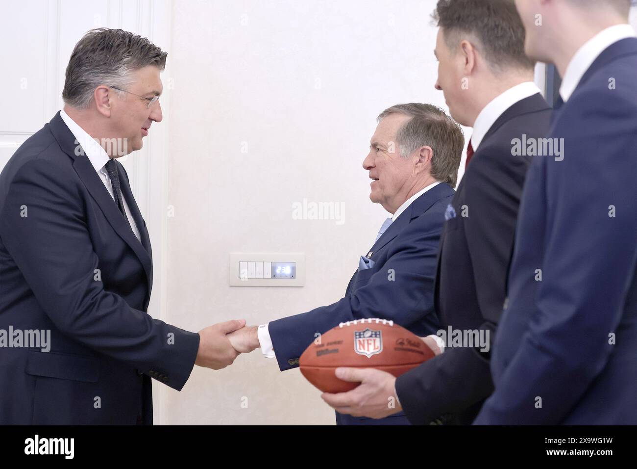 Bill belichick 2024 hi-res stock photography and images - Alamy