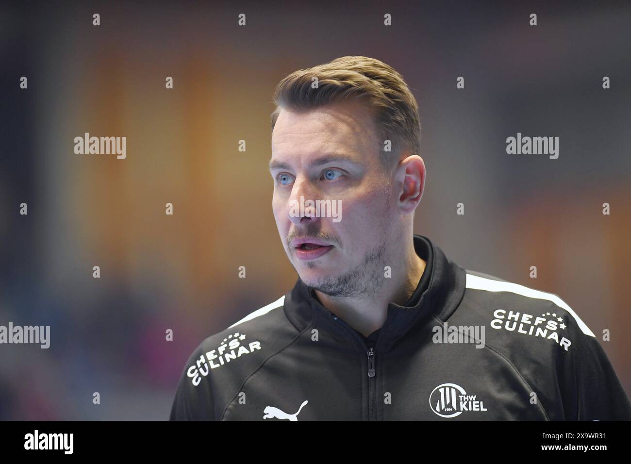 Filip Jicha (Trainer THW Kiel) , GER, MT Melsungen - THW Kiel, Handball ...
