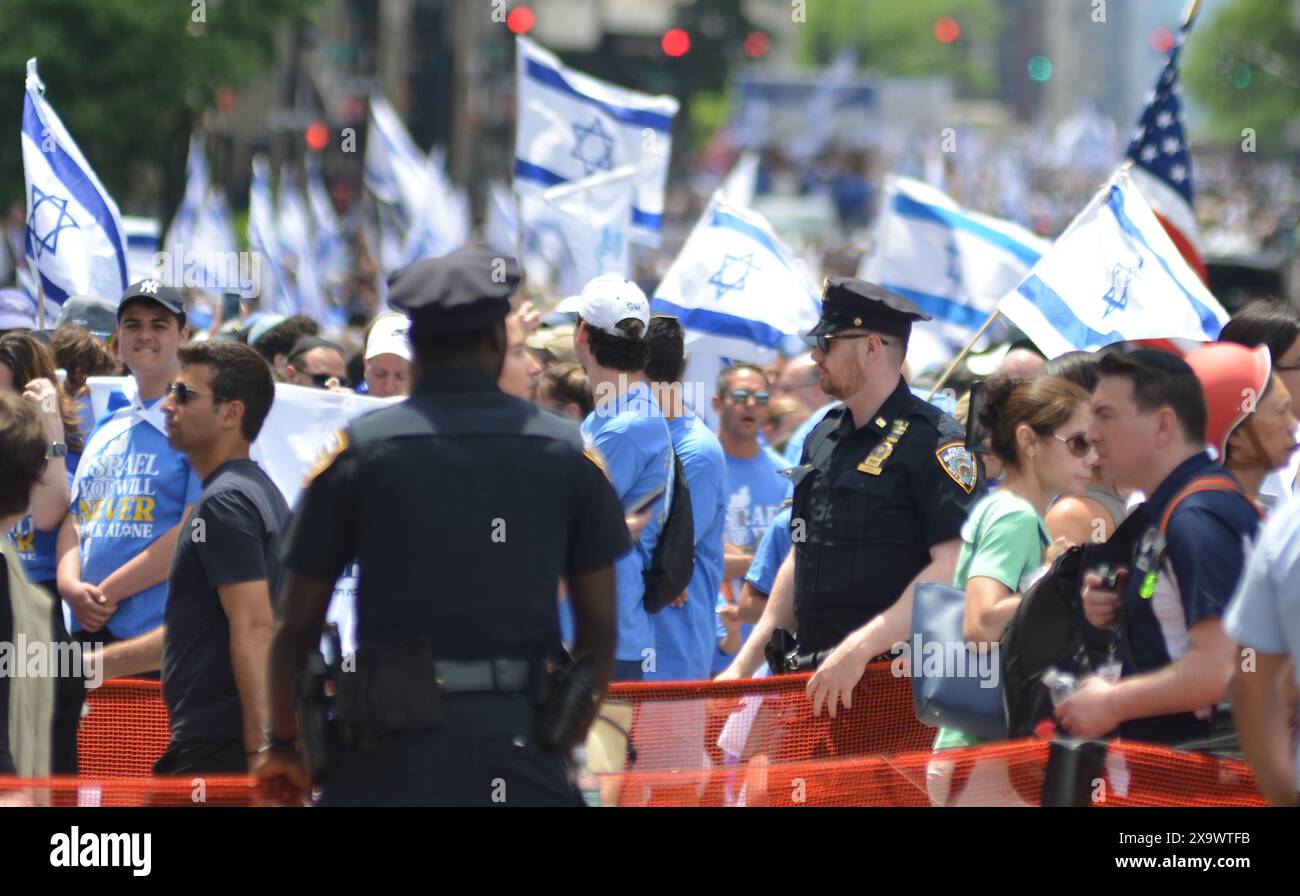 NYPD Officers on duty during the annual Israel Day Parade. (Photo by ...