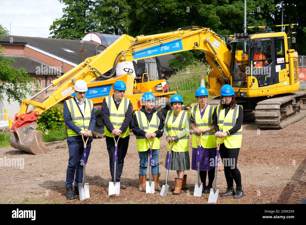 (left to right) Lead architect Toby Ingle, director of fundraising ...
