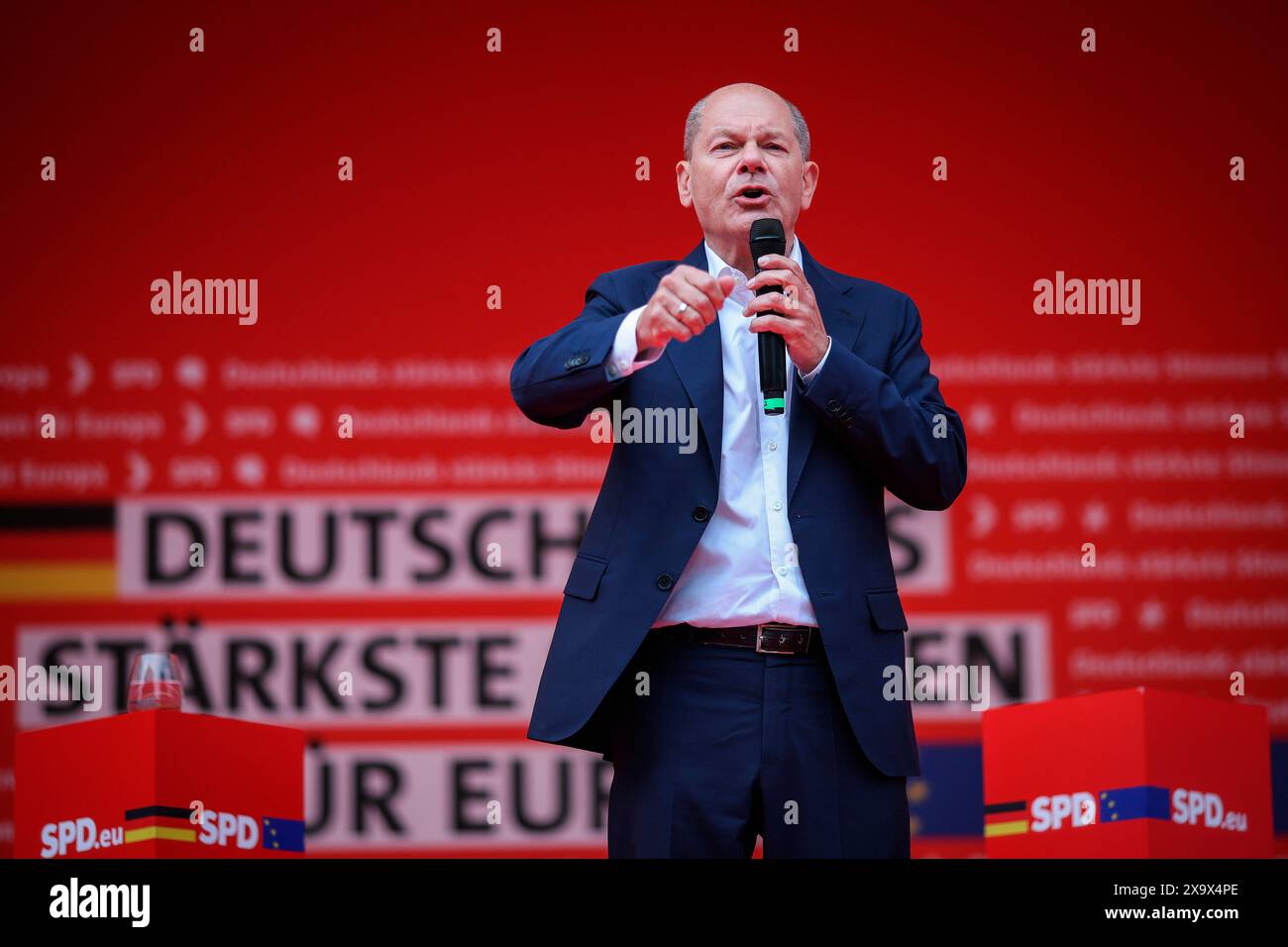 Leipzig, Deutschland. 01st June, 2024. SPD rally for the European ...