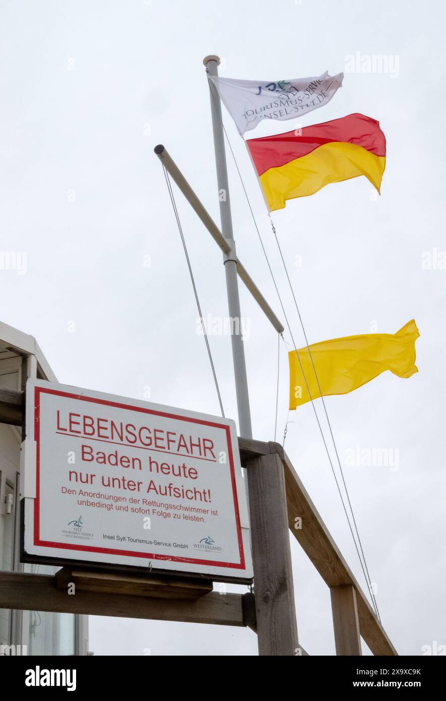 03 June 2024, Schleswig-Holstein, Westerland (sylt): Cloudy skies and ...
