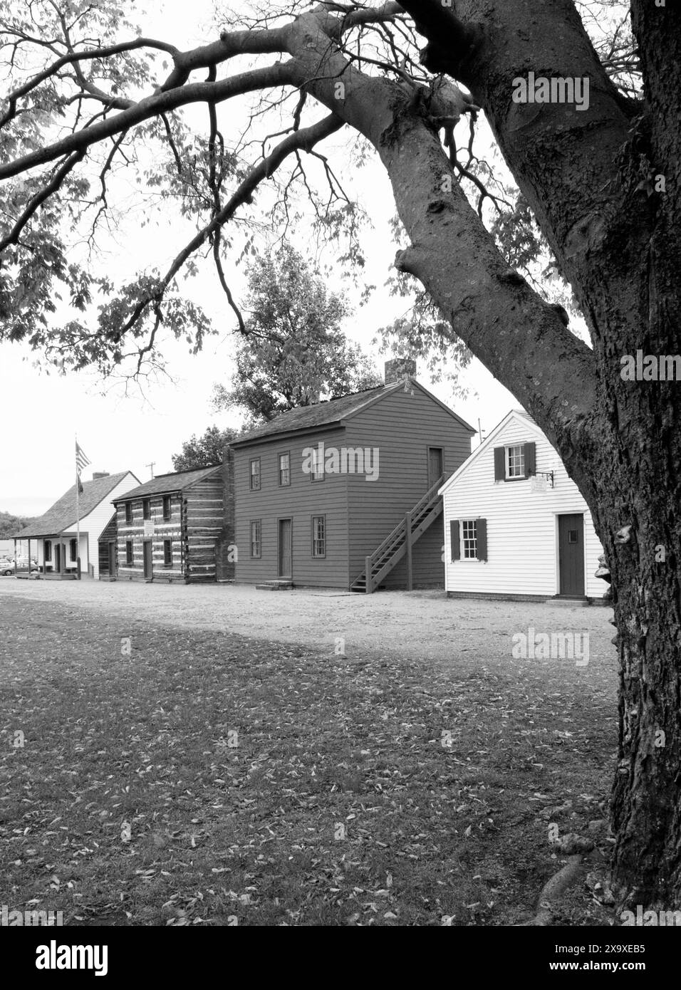 Historical city structures Black and White Stock Photos & Images - Alamy